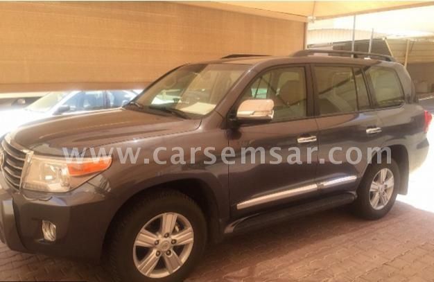 2014 Toyota Land Cruiser GXR for sale in Kuwait - New and used cars for ...