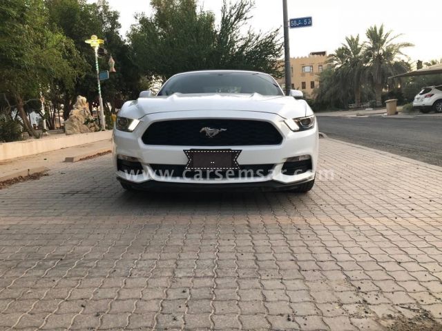 2016 Ford Mustang for sale in Kuwait - New and used cars for sale in Kuwait