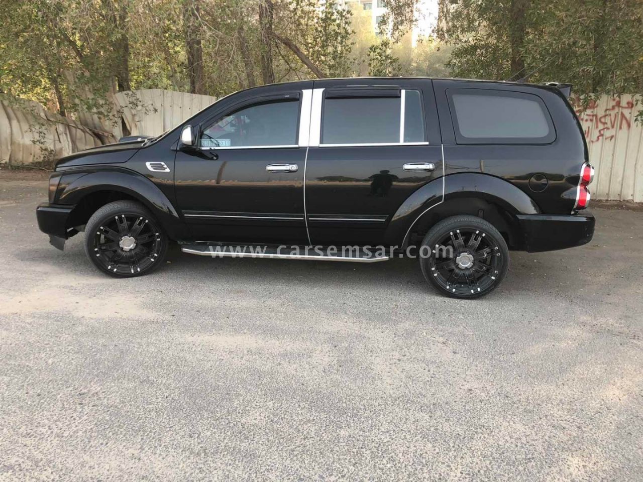 2005 Dodge Durango SLT 4x4 for sale in Kuwait - New and used cars for ...