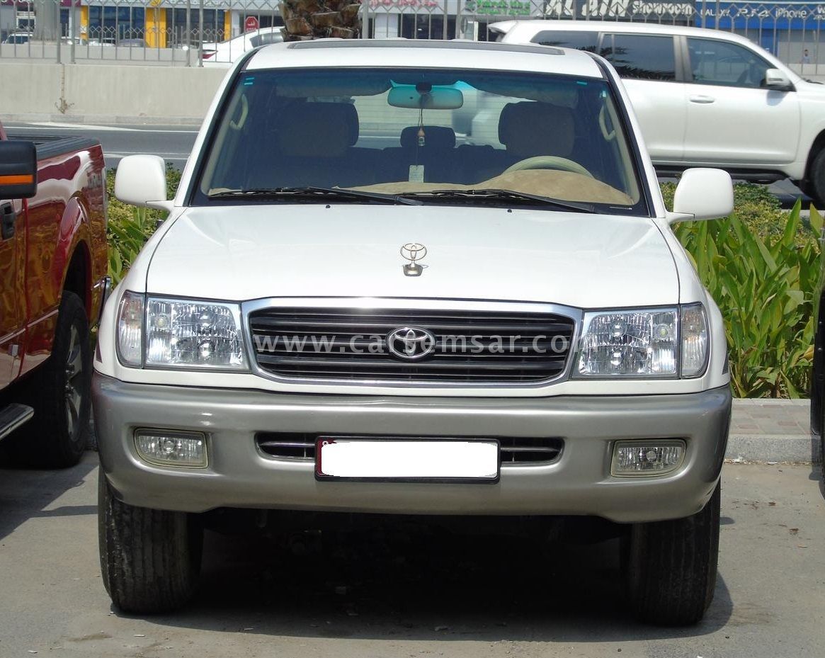 2002 Toyota Land Cruiser GXR for sale in Qatar - New and used cars for ...