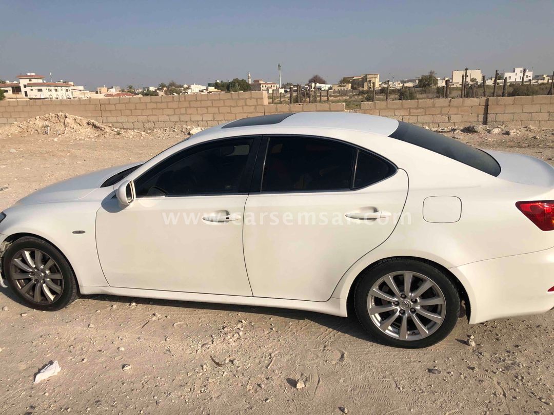 2007 Lexus IS 300 for sale in Qatar - New and used cars for sale in Qatar