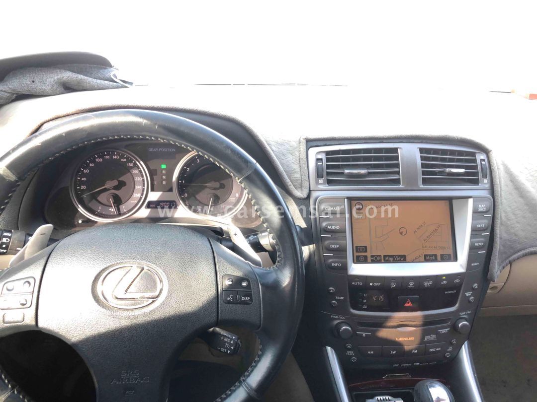 2007 Lexus IS 300 for sale in Qatar - New and used cars for sale in Qatar