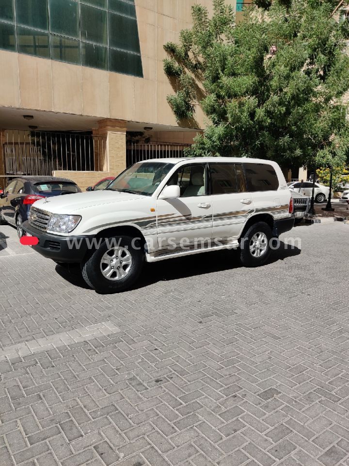 2002 Toyota Land Cruiser GXR for sale in Qatar - New and used cars for ...