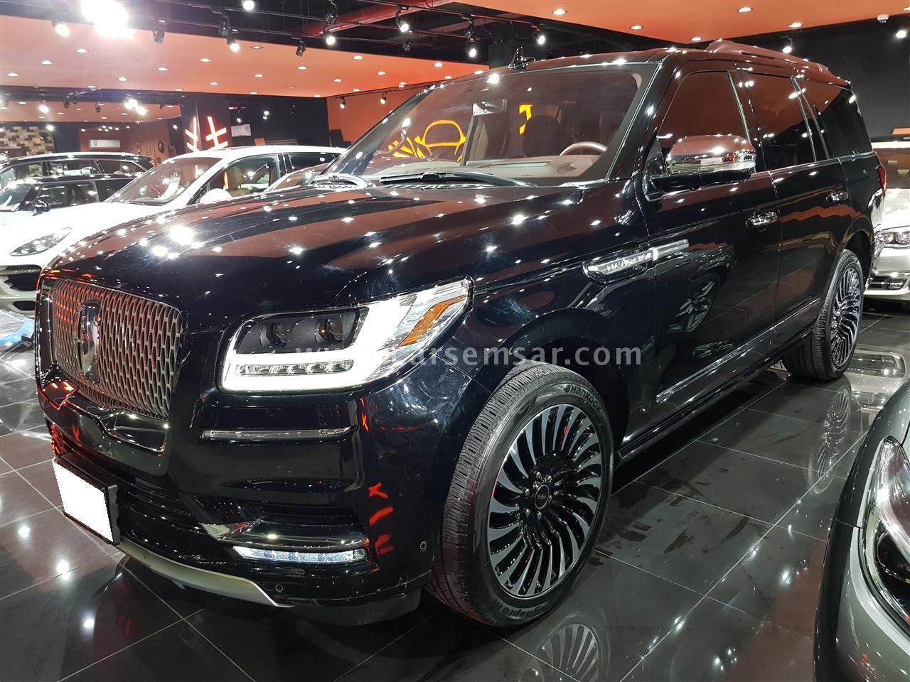 2018 Lincoln Navigator V8 for sale in Qatar - New and used cars for ...