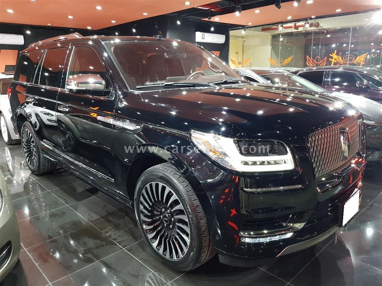 2018 Lincoln Navigator V8 for sale in Qatar - New and used cars for ...