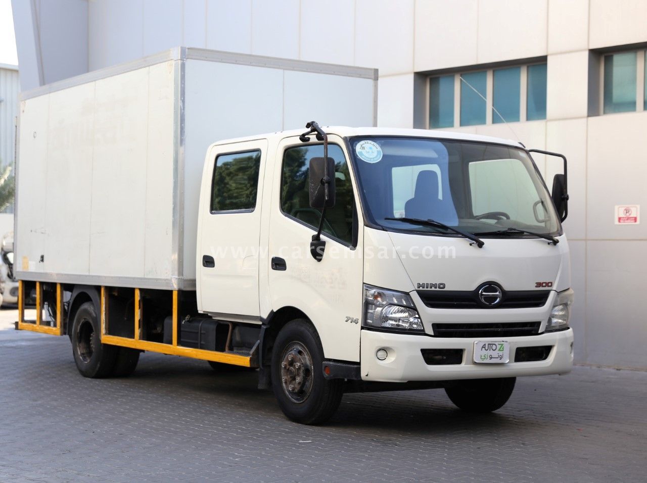 2015 Hino Hino 300 for sale in Qatar - New and used cars for sale in Qatar