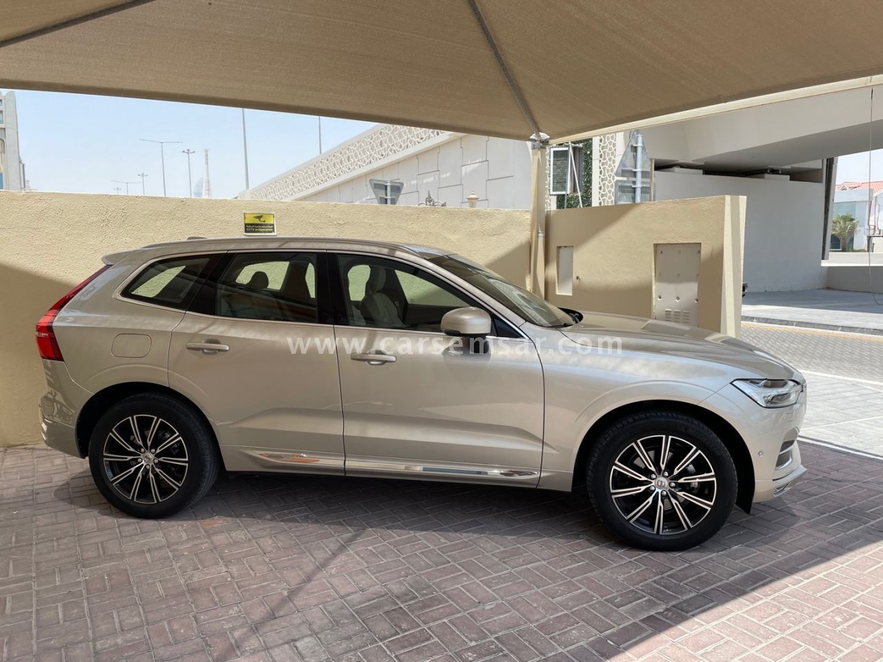 2018 Volvo XC60 T5 for sale in Qatar - New and used cars for sale in Qatar