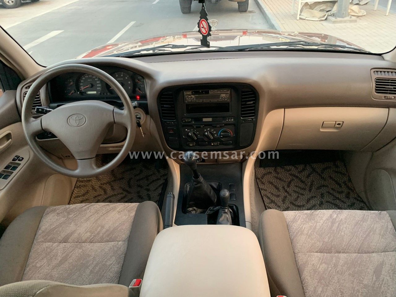 1999 Toyota Land Cruiser GXR for sale in Qatar - New and used cars for ...