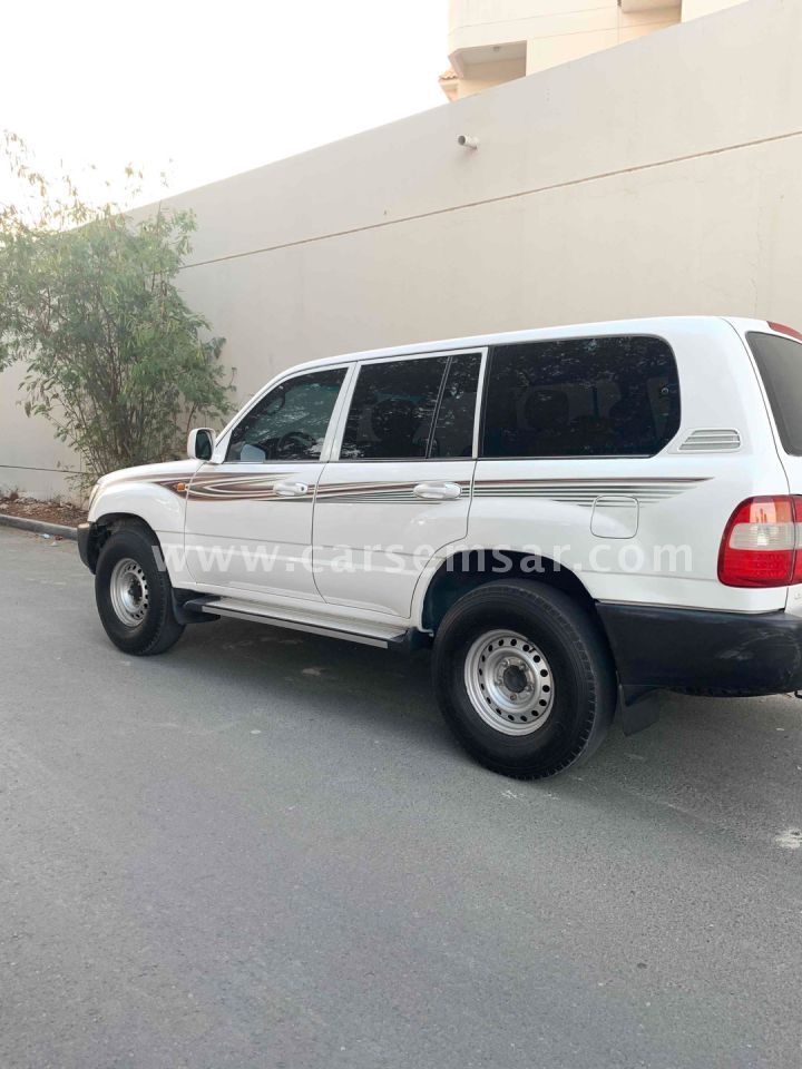 2003 Toyota Land Cruiser GX for sale in Qatar - New and used cars for ...