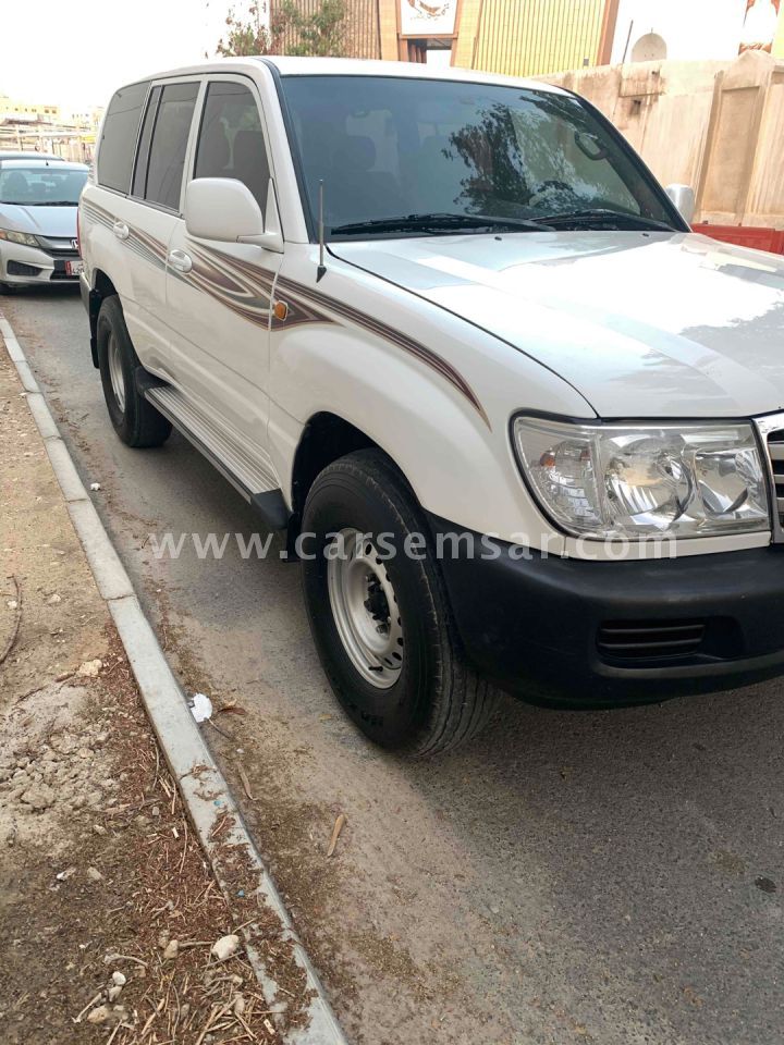 2003 Toyota Land Cruiser GX for sale in Qatar - New and used cars for ...