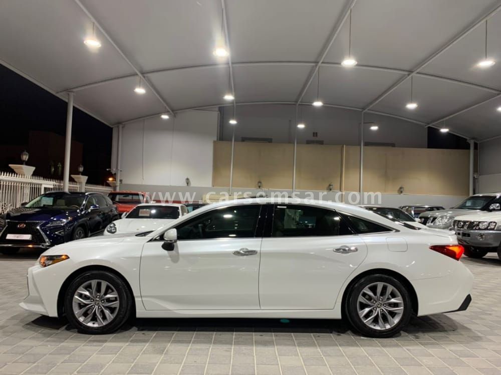 2021 Toyota Avalon XLE for sale in Bahrain - New and used cars for sale ...