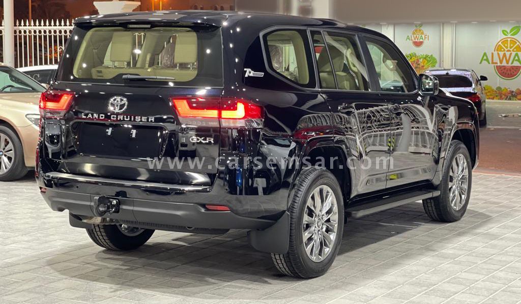 2022 Toyota Land Cruiser GXR V6 for sale in Bahrain - New and used cars ...