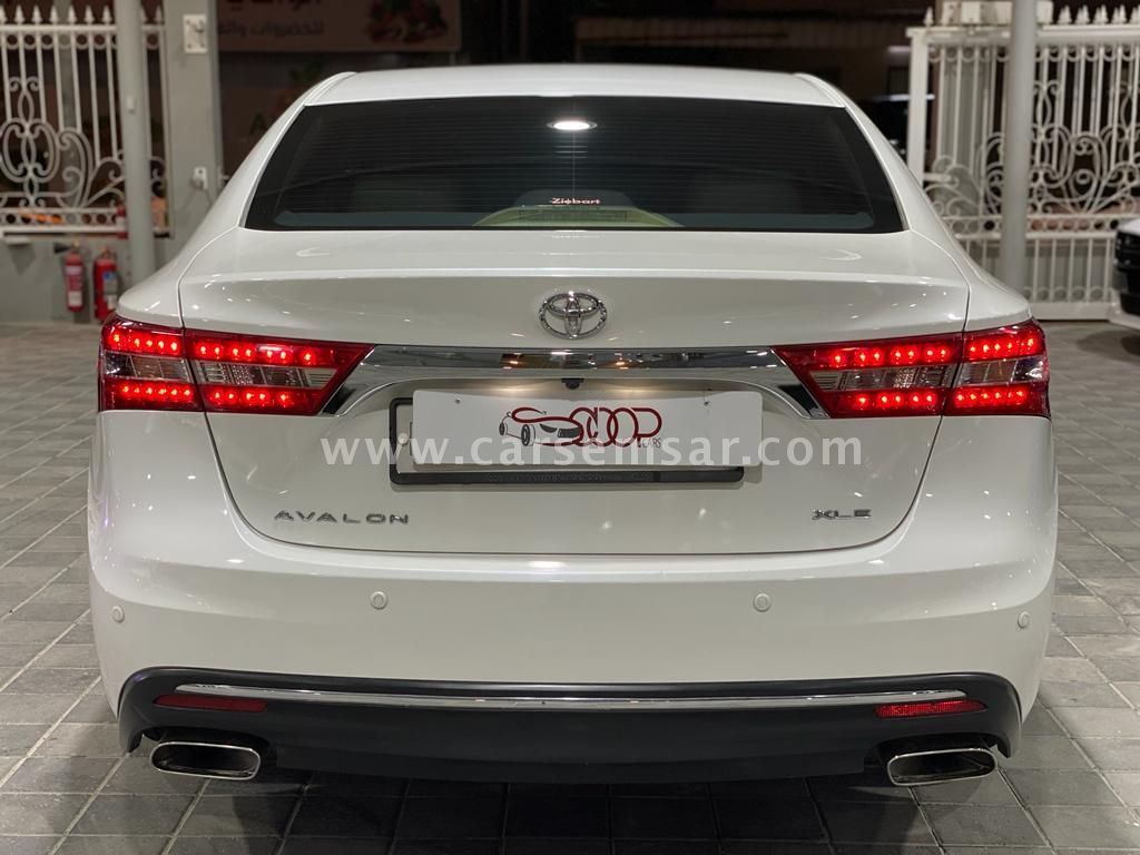 2016 Toyota Avalon XLE for sale in Bahrain - New and used cars for sale ...