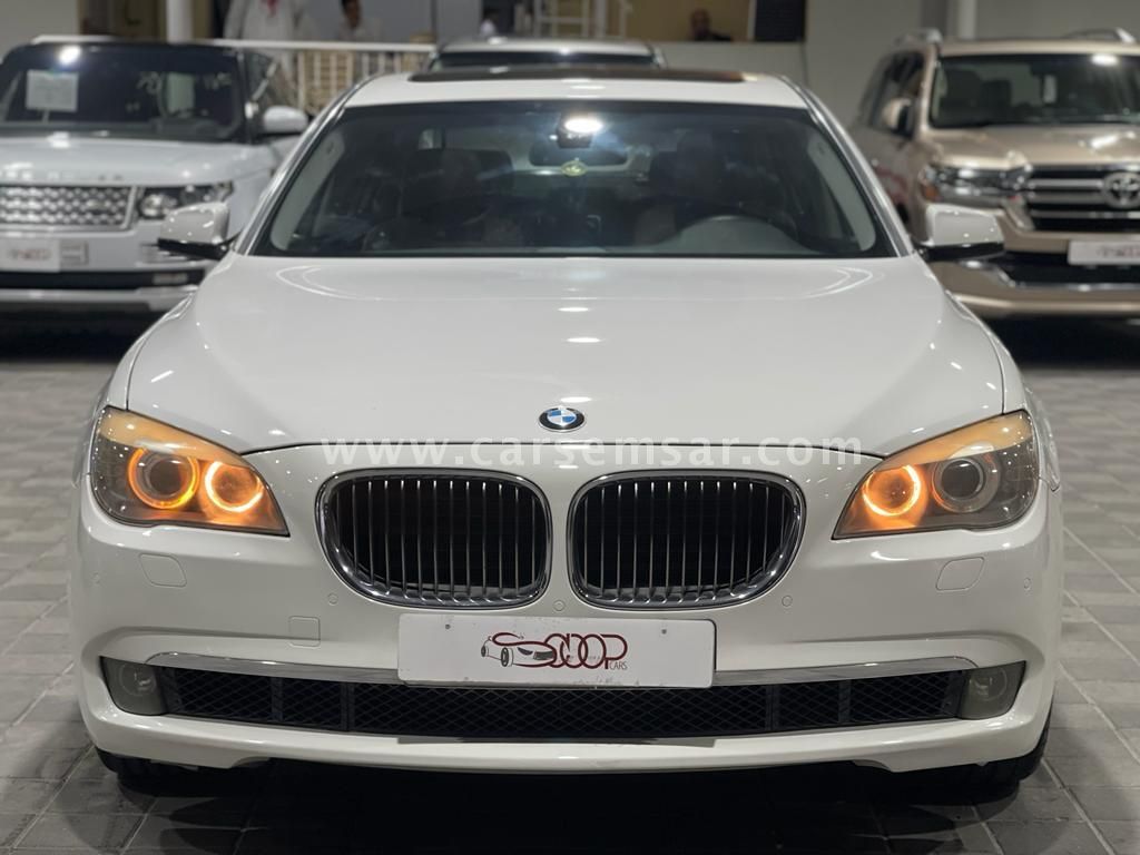 2012 BMW 7-Series 740 Li V6 for sale in Bahrain - New and used cars for sale in Bahrain