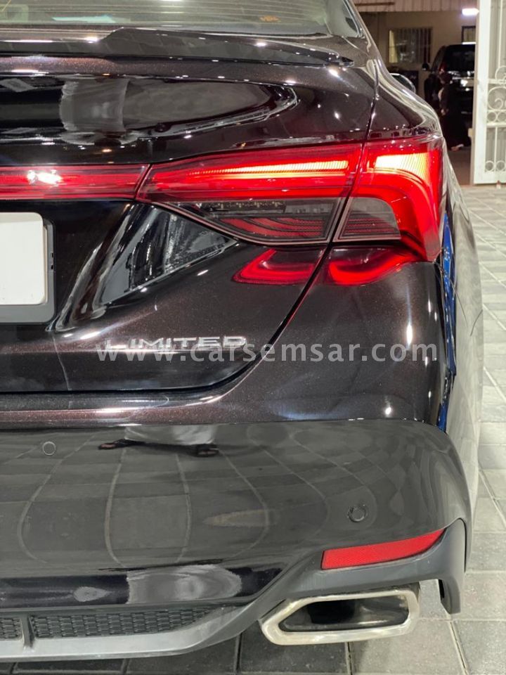 2019 Toyota Avalon Limited for sale in Bahrain - New and used cars for ...
