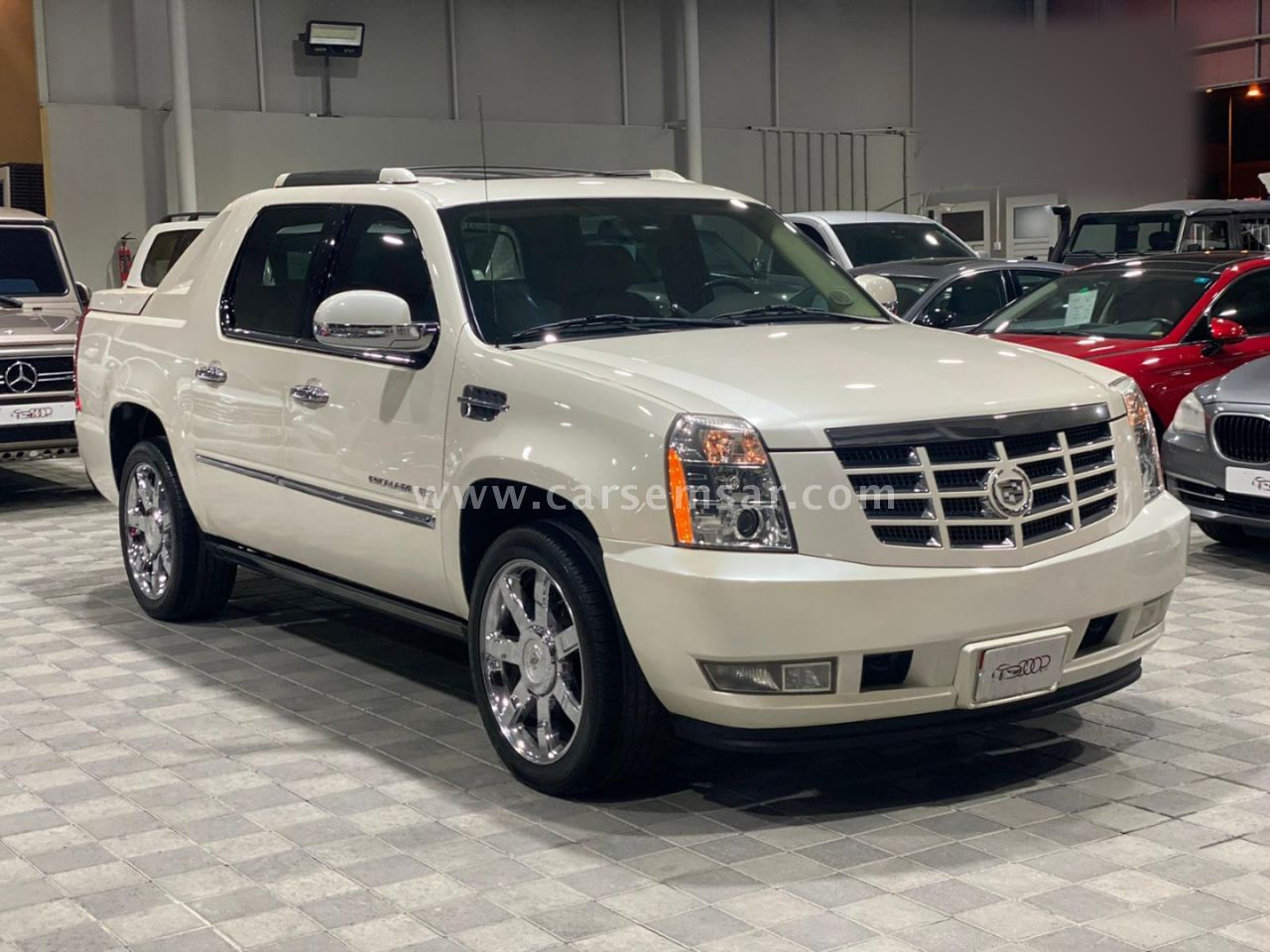 2011 Cadillac Escalade EXT for sale in Bahrain - New and used cars for ...