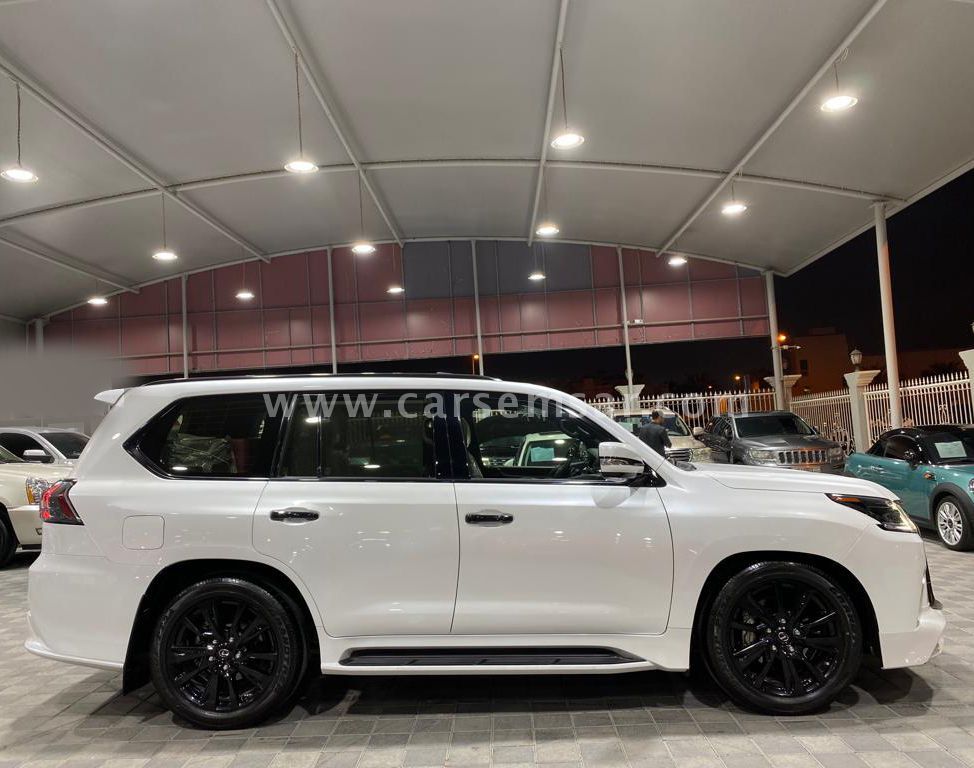 2020 Lexus LX 570 Black Edition Sport for sale in Bahrain - New and ...