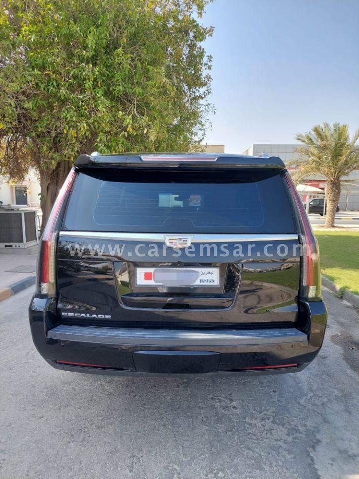 2018 Cadillac Escalade 6.2 V8 for sale in Bahrain - New and used cars ...