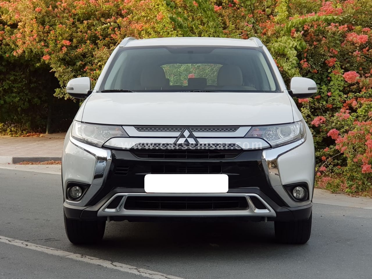 2020 Mitsubishi Outlander for sale in Qatar - New and used cars for ...