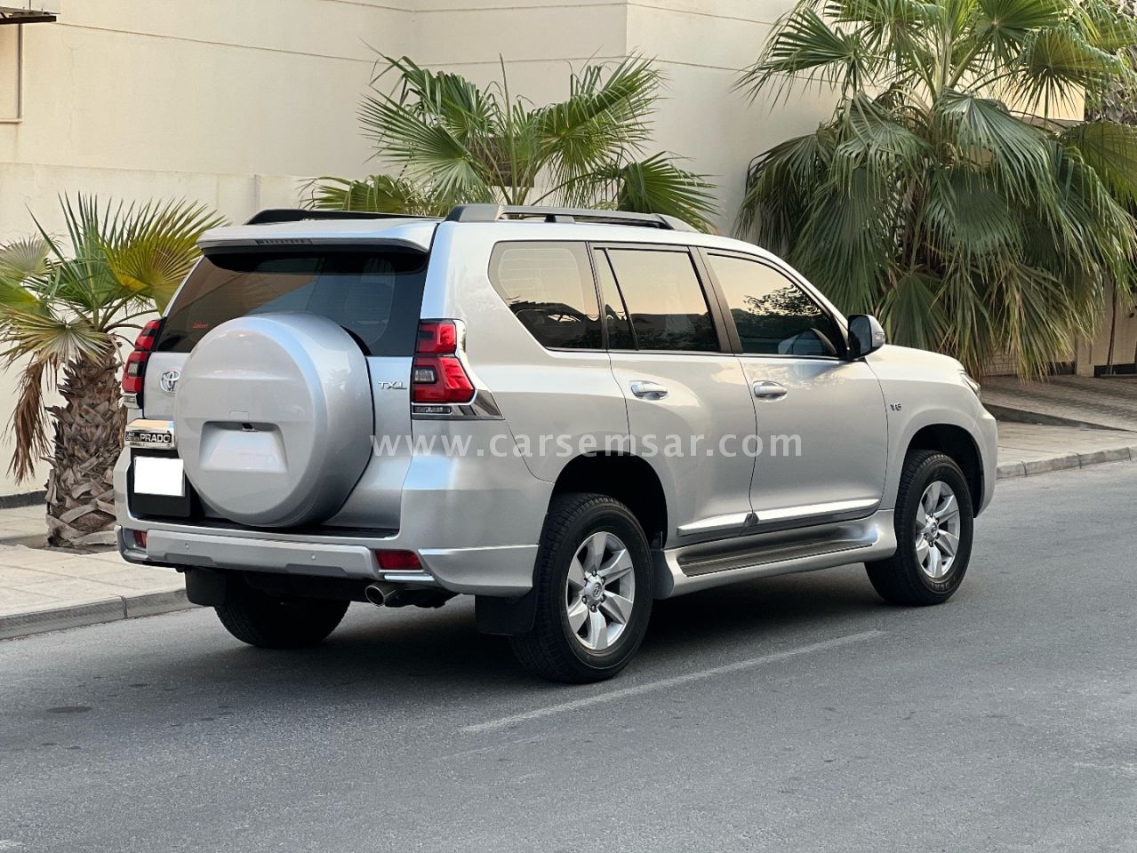 2019 Toyota Prado TXL V6 for sale in Bahrain - New and used cars for ...