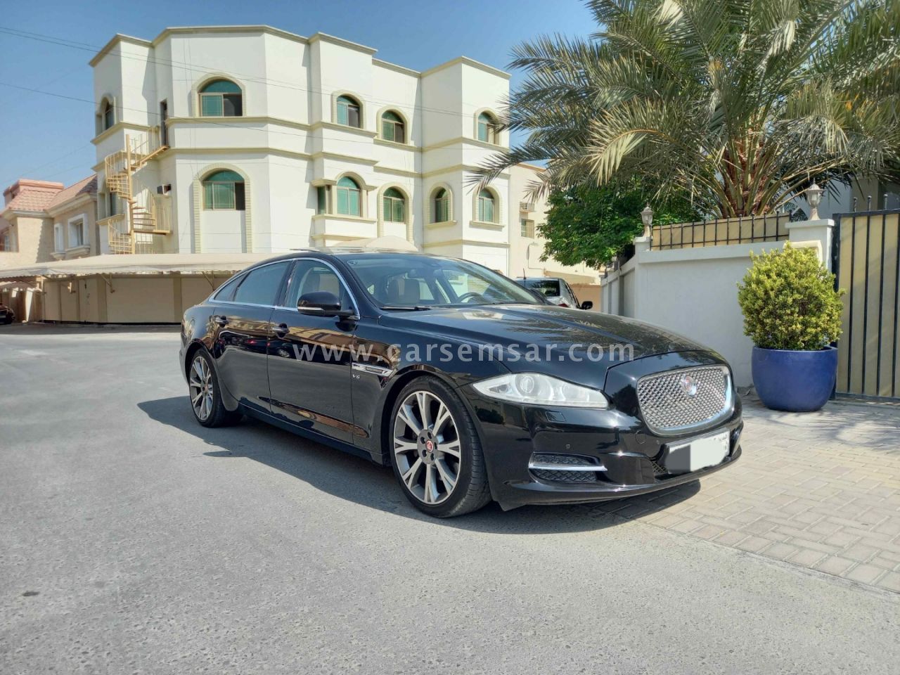 2014 Jaguar XJ 4.2 for sale in Bahrain - New and used cars for sale in ...