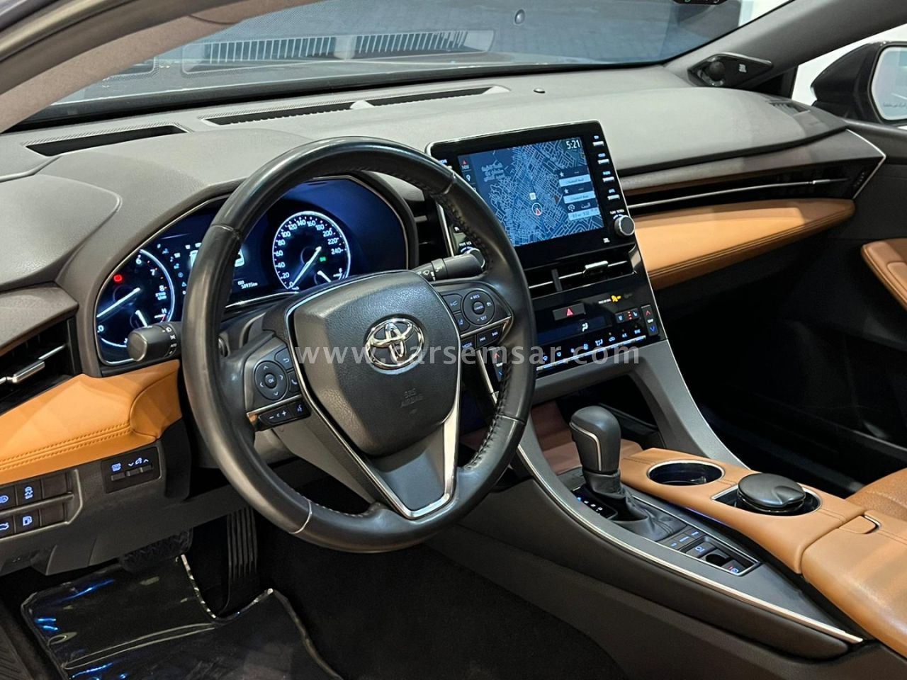 2019 Toyota Avalon Limited for sale in Bahrain - New and used cars for ...