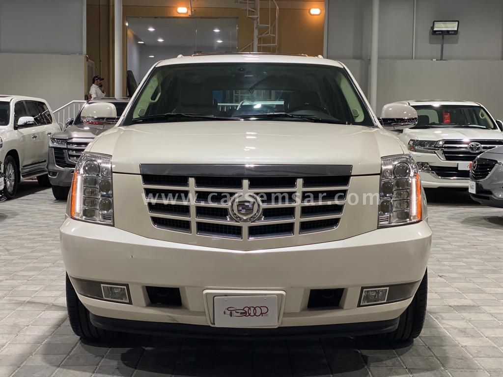 2009 Cadillac Escalade 6.2 V8 for sale in Bahrain - New and used cars ...