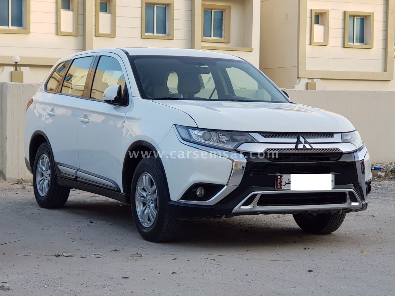 2020 Mitsubishi Outlander for sale in Qatar - New and used cars for ...