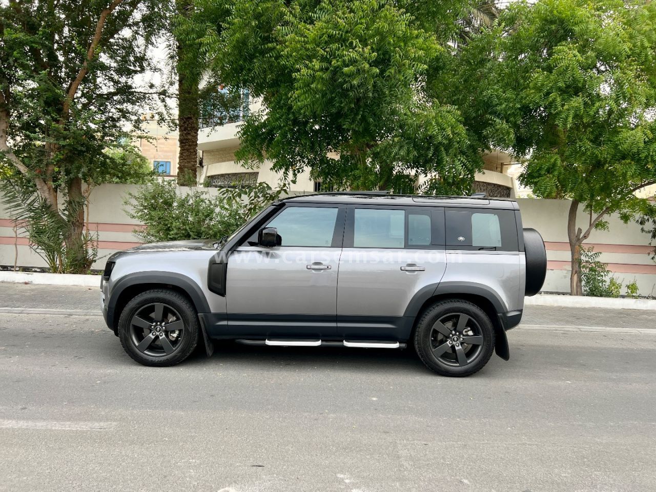 2021 Land Rover Defender for sale in Bahrain - New and used cars for ...