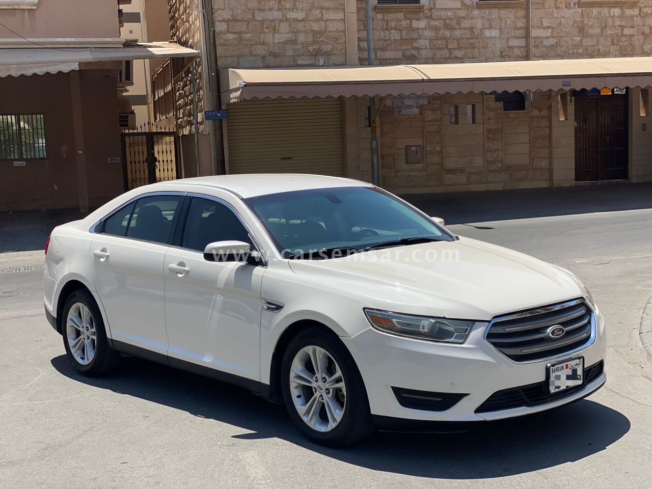 2013 Ford Taurus SEL for sale in Bahrain - New and used cars for sale ...