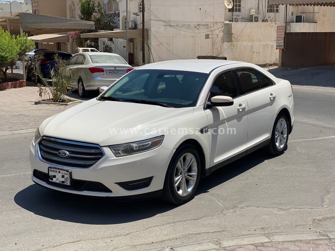 2013 Ford Taurus SEL for sale in Bahrain - New and used cars for sale ...