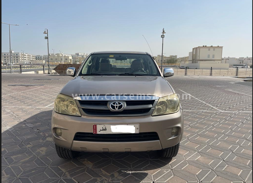 2008 Toyota Fortuner SR5 for sale in Qatar - New and used cars for sale in Qatar