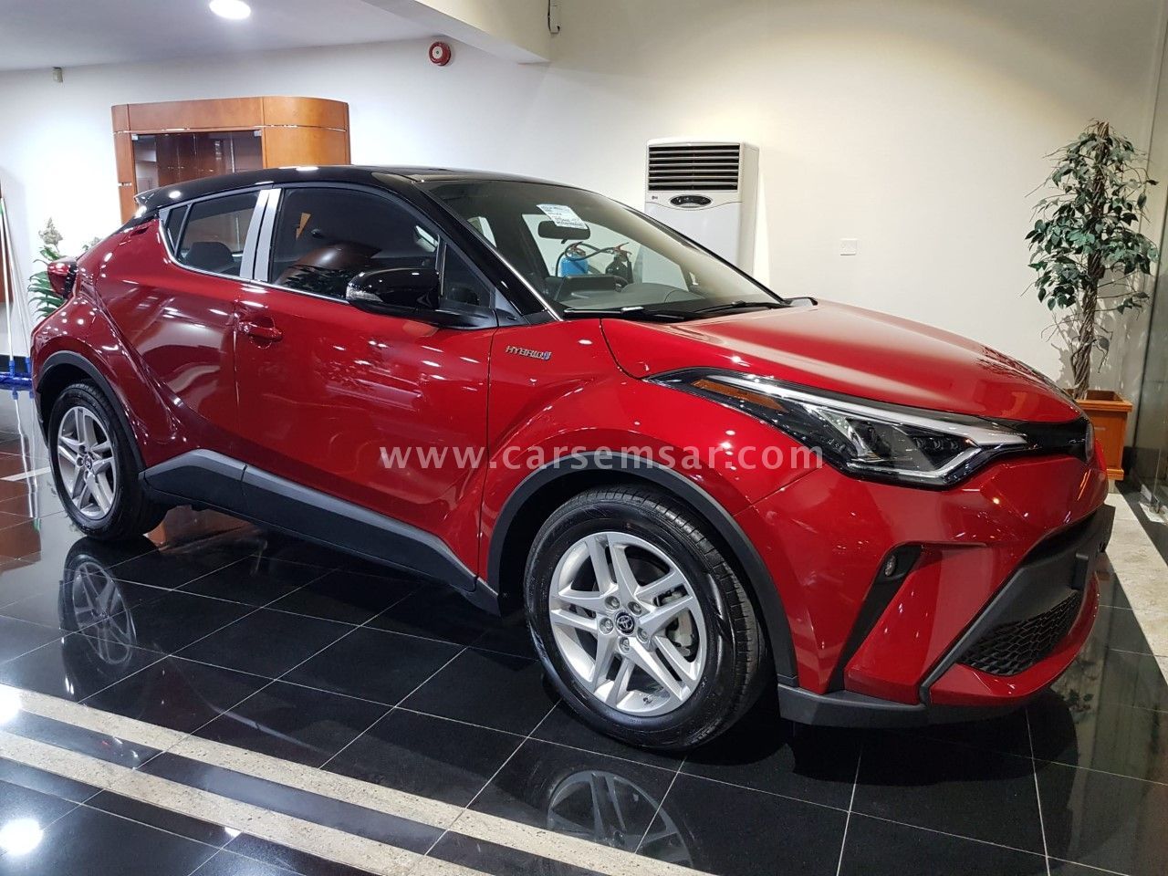 2023 Toyota C-HR CHR Hybrid for sale in Qatar - New and used cars for ...
