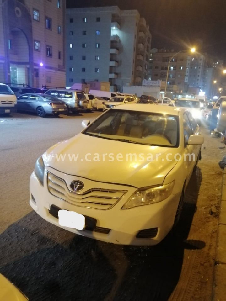 2010 Toyota Camry 2.4 LE for sale in Kuwait - New and used cars for ...