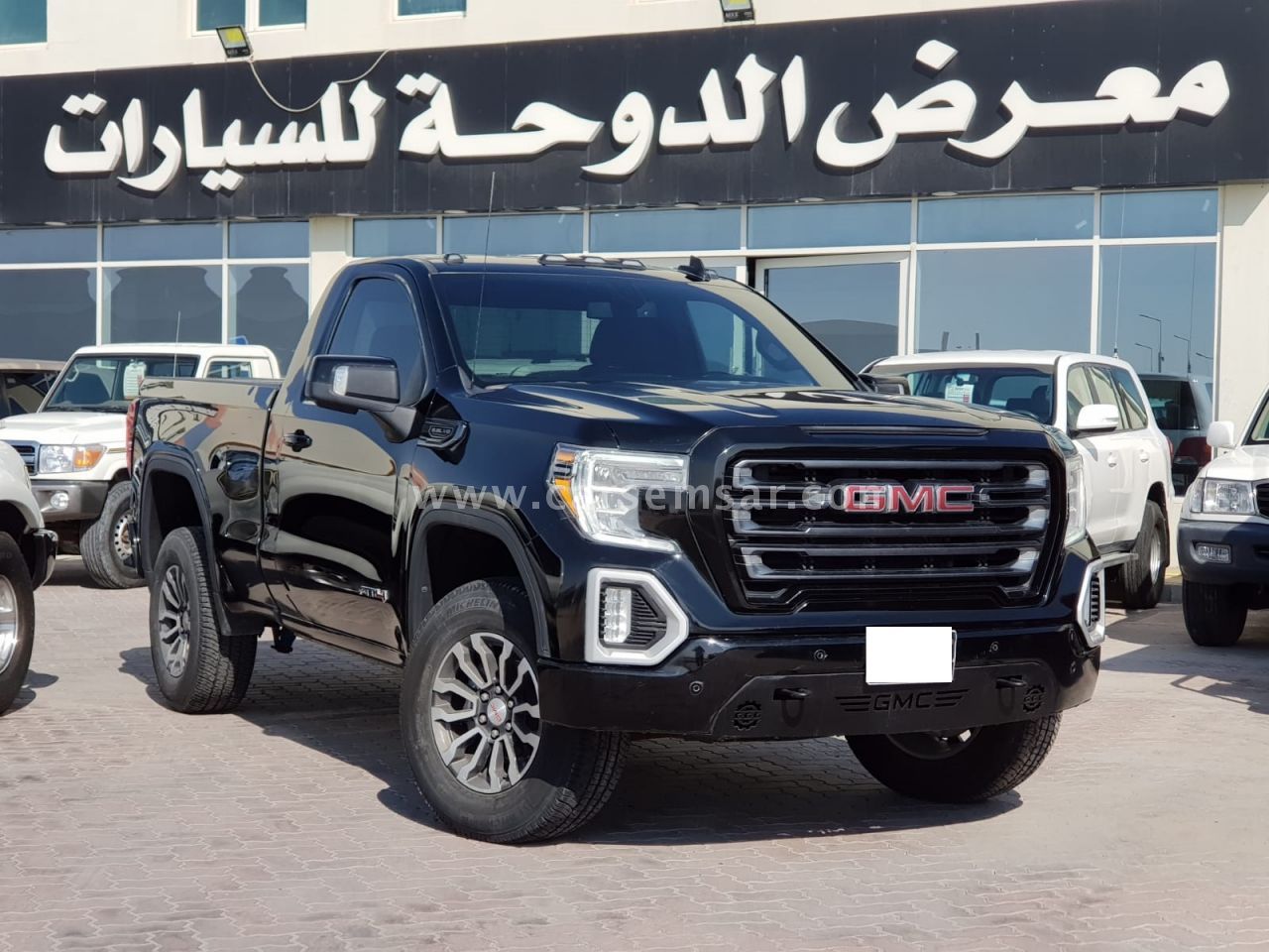 2022 GMC Sierra Reg Cab AT4 for sale in Qatar - New and used cars for ...