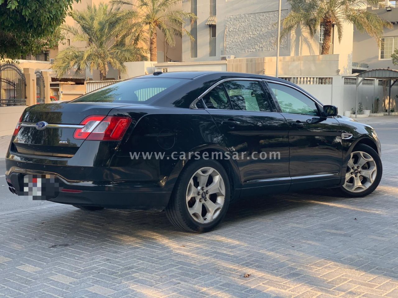2012 Ford Taurus SEL for sale in Bahrain - New and used cars for sale in Bahrain