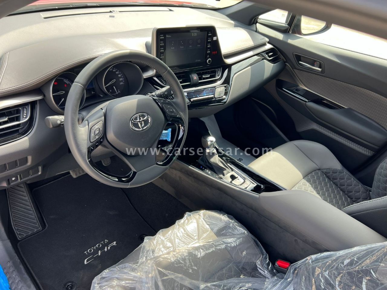 2024 Toyota C-HR CHR Hybrid for sale in Qatar - New and used cars for ...