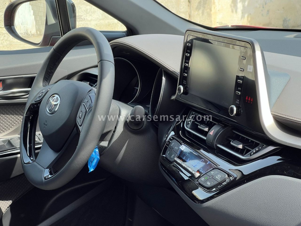 2024 Toyota C-HR CHR Hybrid for sale in Qatar - New and used cars for ...