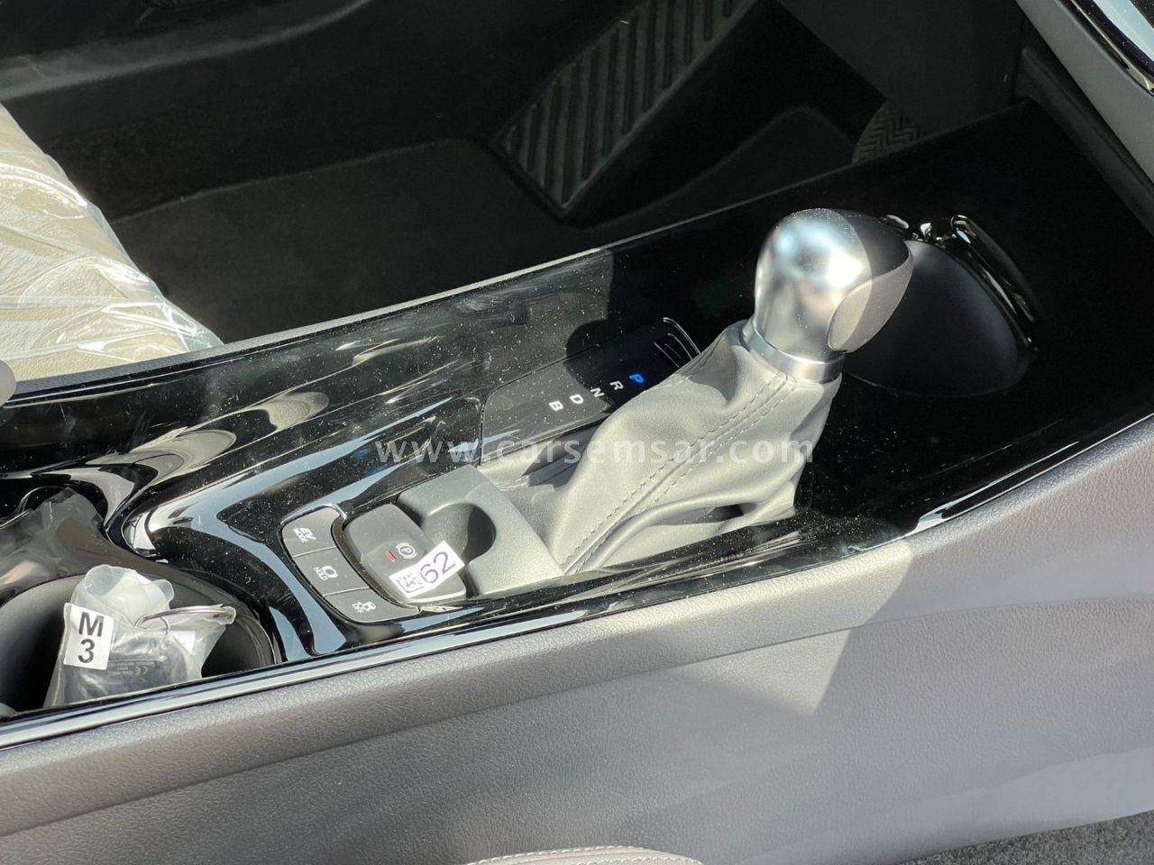2024 Toyota C-HR CHR Hybrid for sale in Qatar - New and used cars for ...