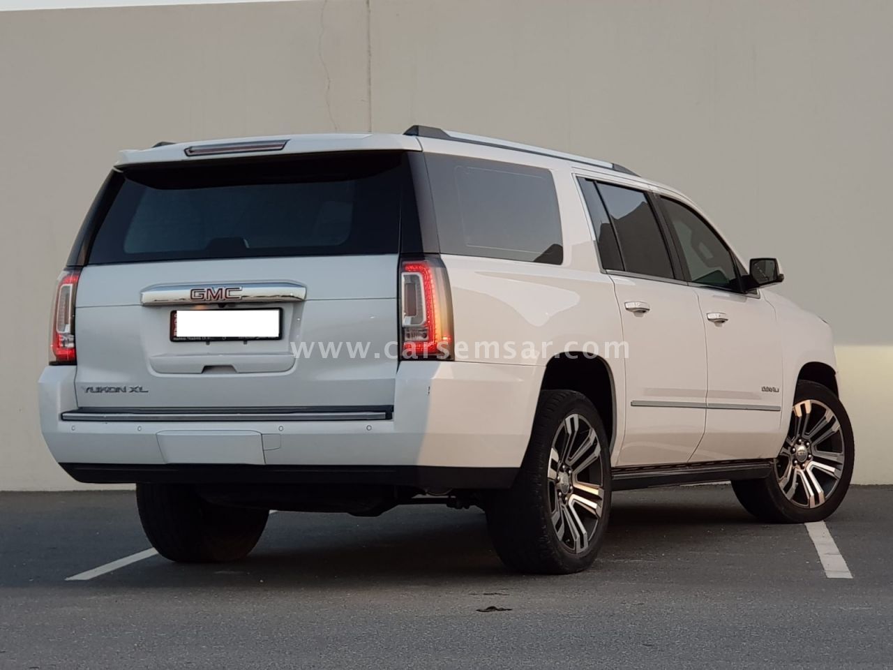 2017 GMC Yukon XL Denali for sale in Qatar - New and used cars for sale ...