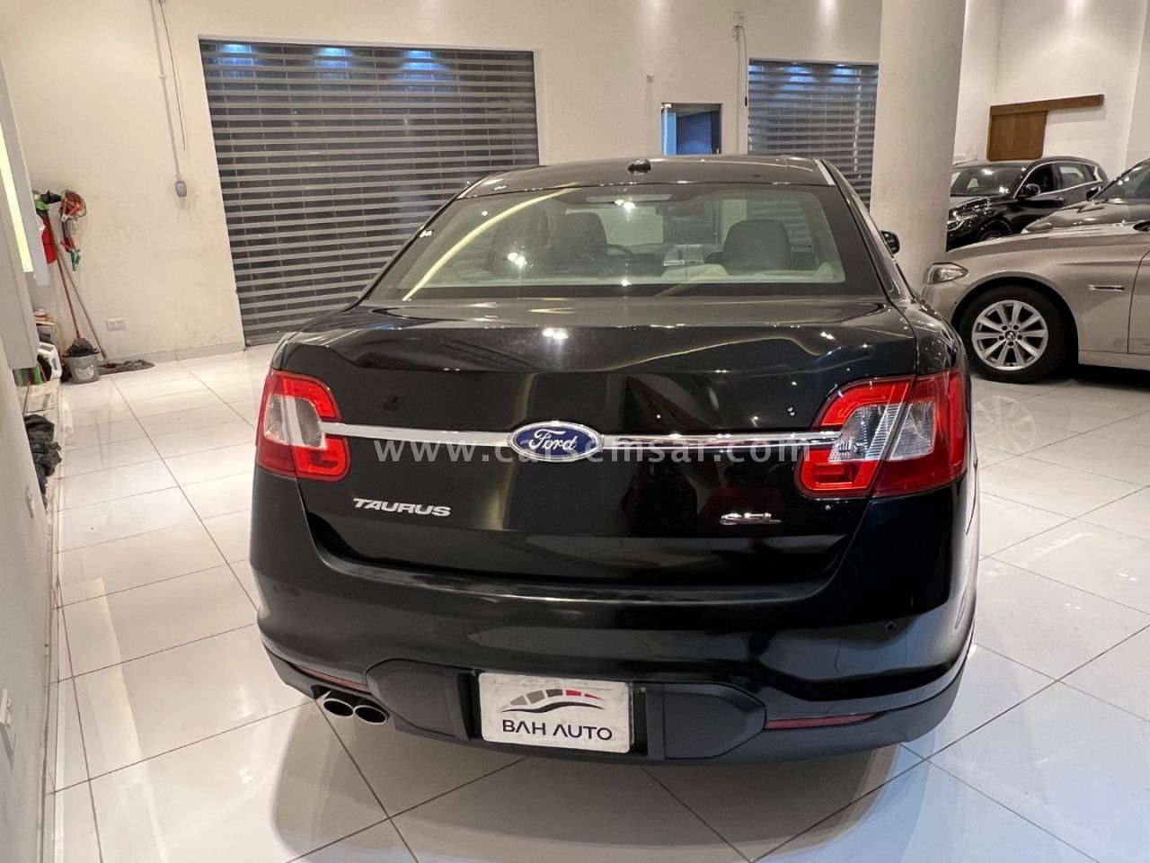 2012 Ford Taurus SEL for sale in Bahrain - New and used cars for sale in Bahrain