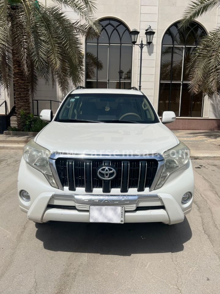 2014 Toyota Prado TXL V6 for sale in Saudi Arabia - New and used cars ...