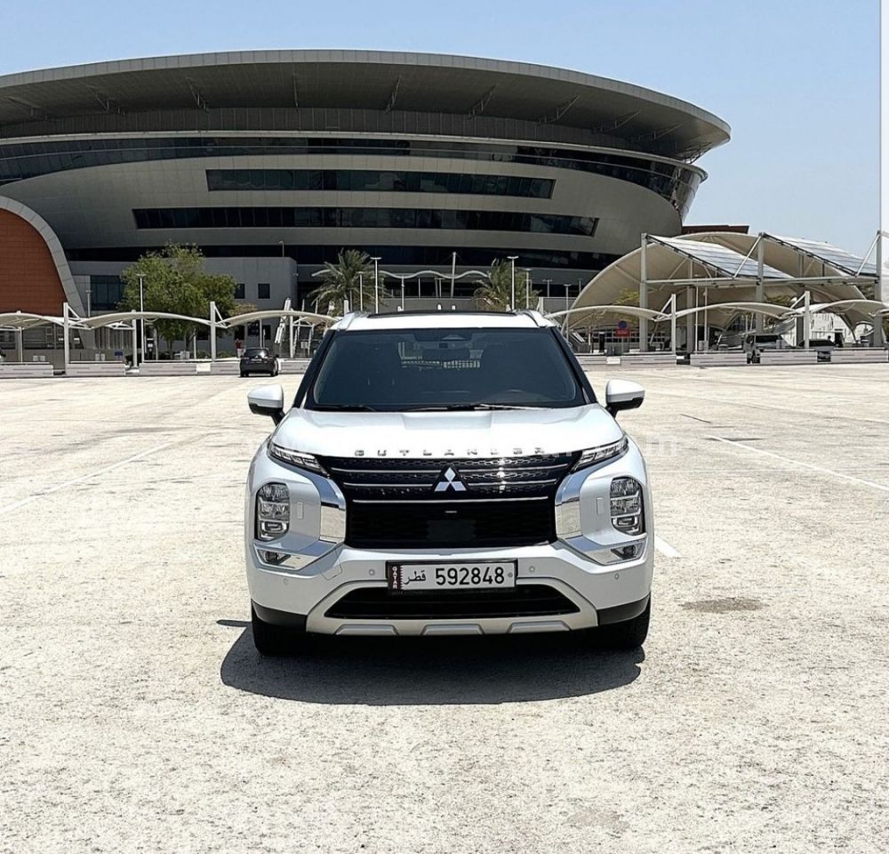 2023 Mitsubishi Outlander 2.5 for sale in Qatar - New and used cars for ...