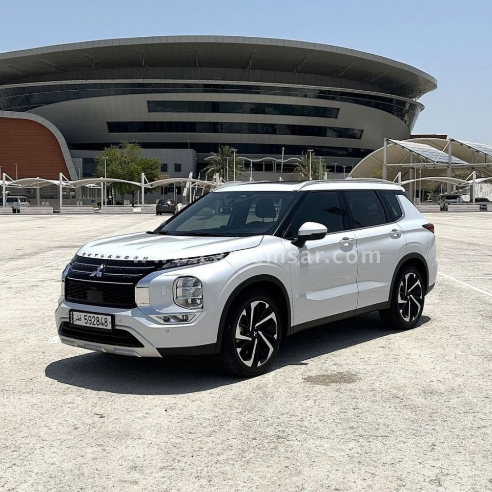 2023 Mitsubishi Outlander 2.5 for sale in Qatar - New and used cars for ...