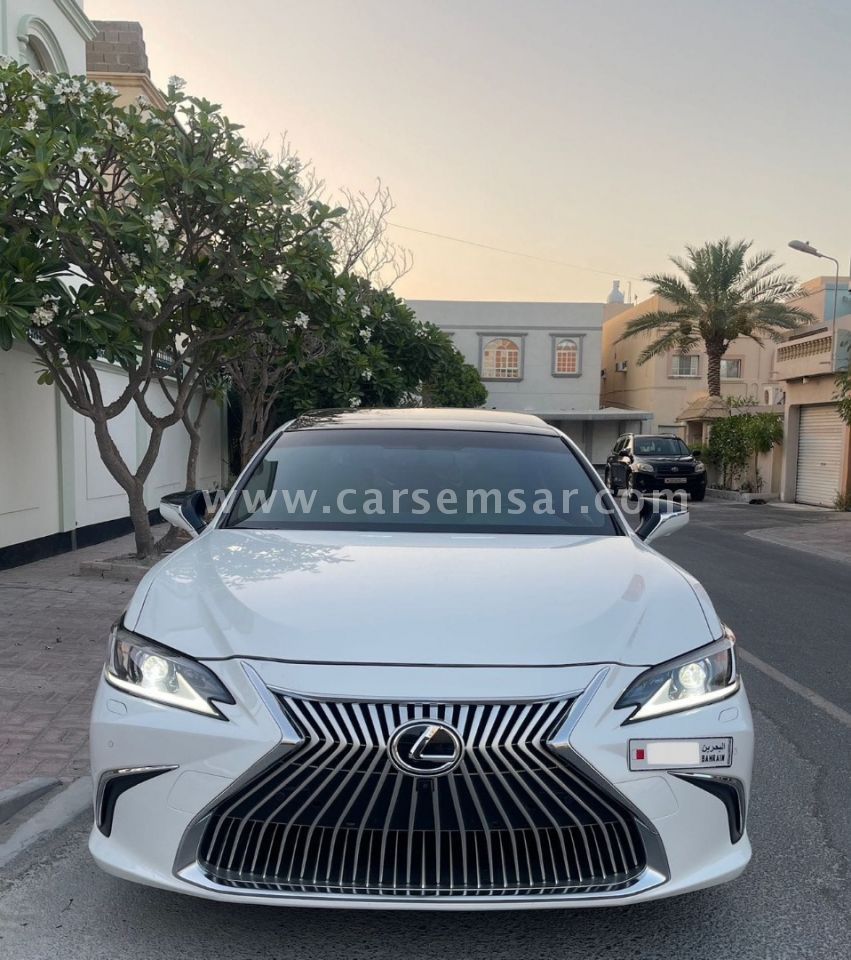 2021 Lexus ES 350 for sale in Bahrain - New and used cars for sale in ...