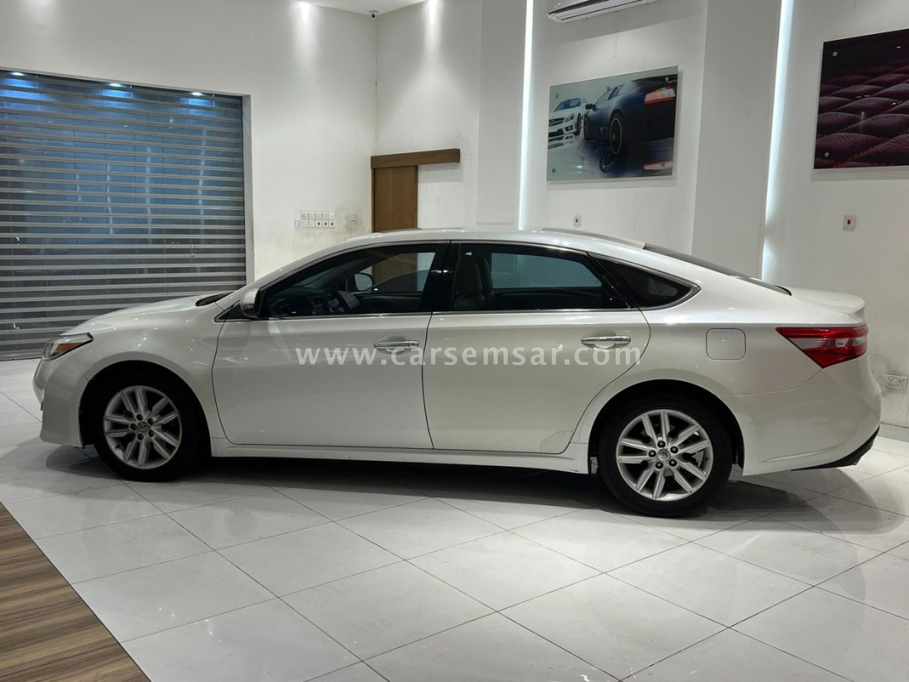 2014 Toyota Avalon XLE for sale in Bahrain - New and used cars for sale ...