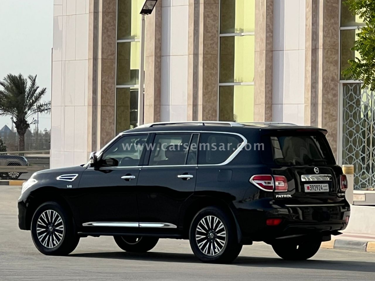 2014 Nissan Patrol Platinum for sale in Bahrain - New and used cars for ...