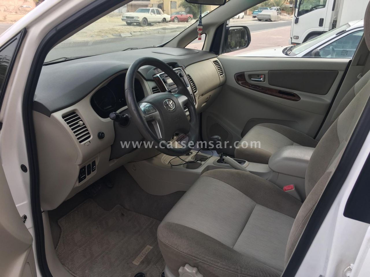 2014 Toyota Innova 2.7 for sale in Bahrain - New and used cars for sale ...