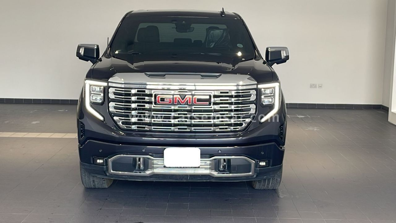2022 GMC Sierra Denali Crew Cab for sale in Qatar - New and used cars ...