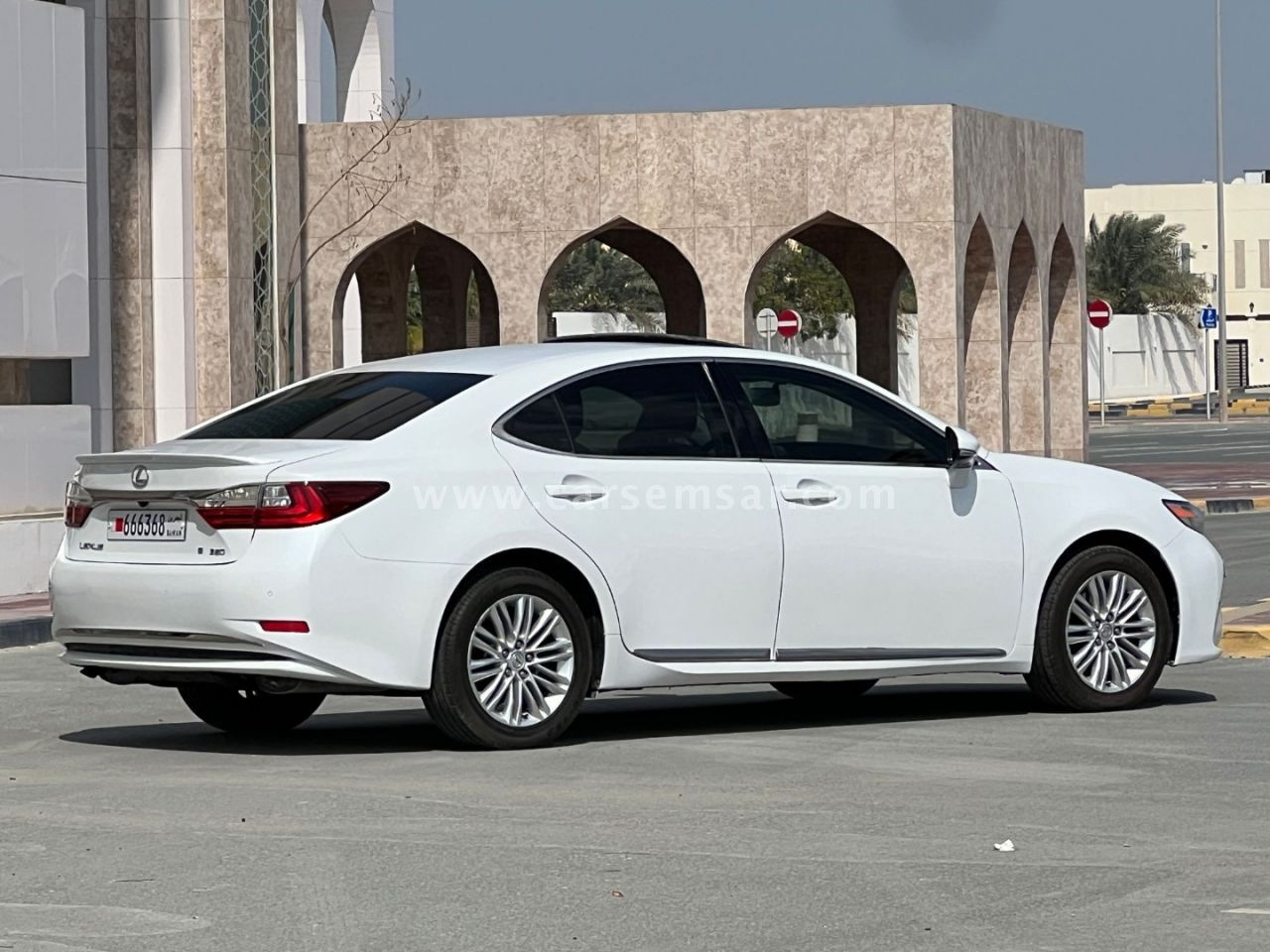 2017 Lexus ES 350 for sale in Bahrain - New and used cars for sale in ...